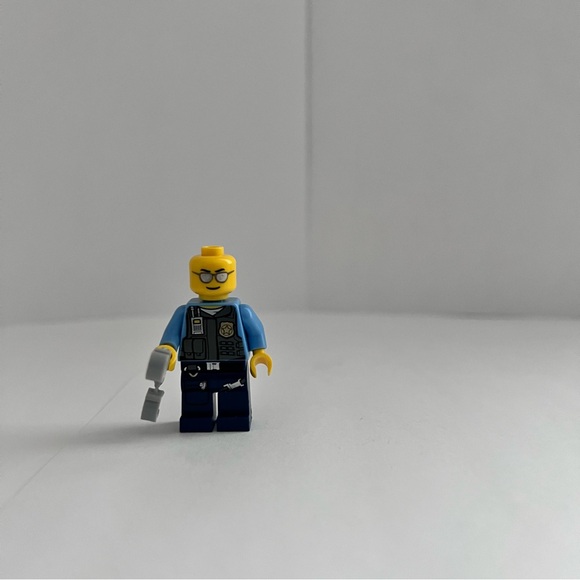 Lego | Other | Lego City Undercover Elite Police Officer Minifigure ...